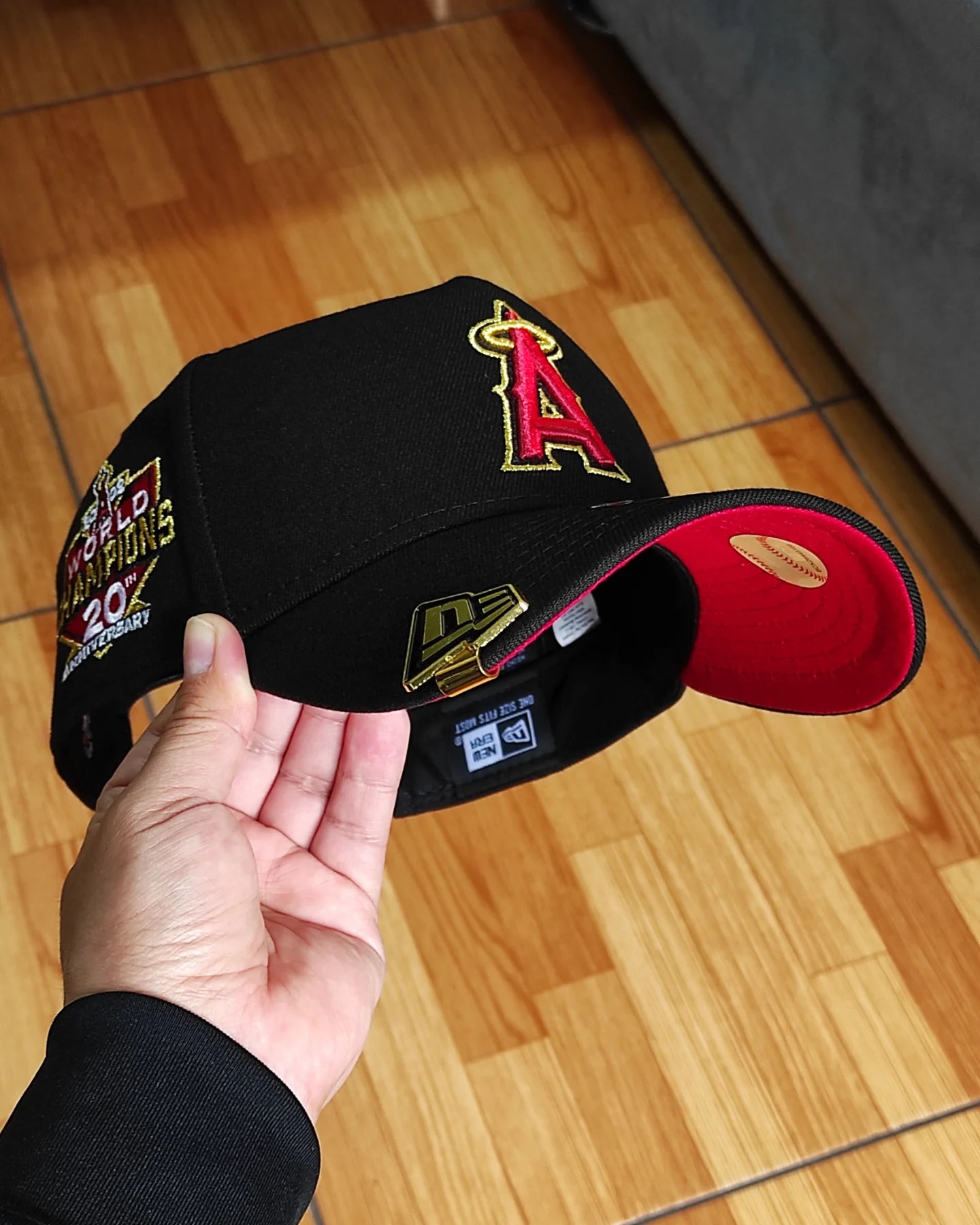 New Era Anaheim Angels world champions 20th aniversario black red 9for ...